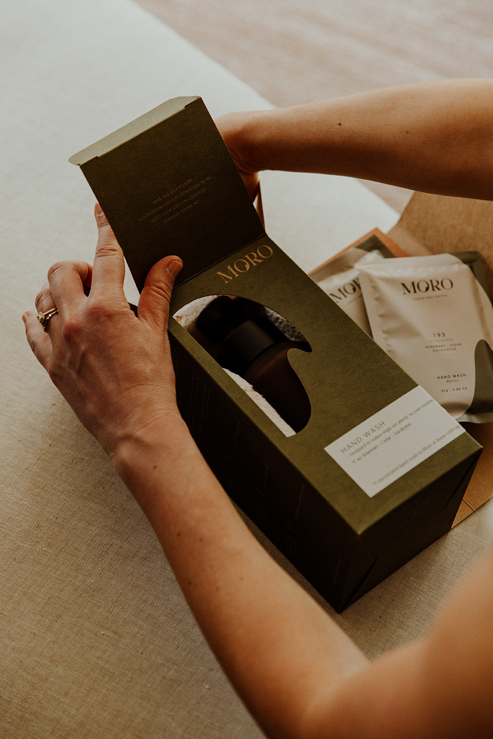 adm – MORO Essentials